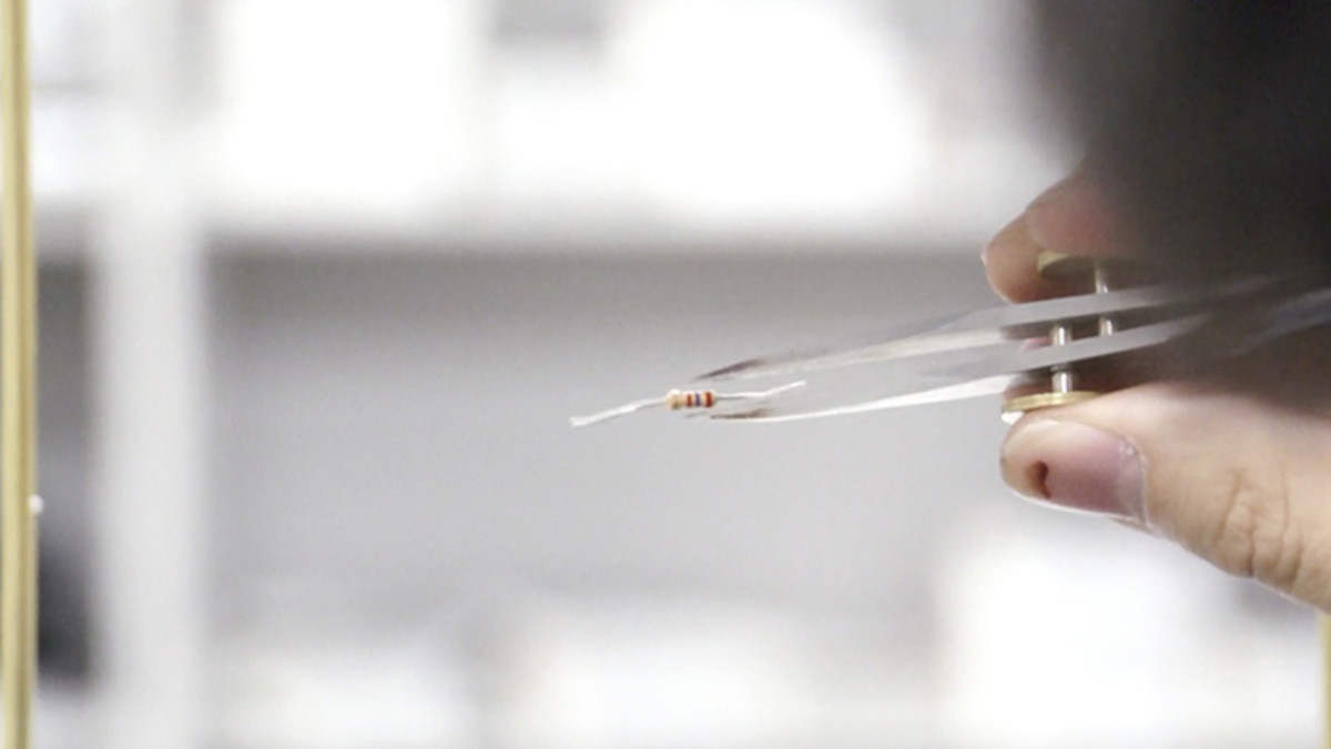 Sound wave 3Dvolution: Japanese scientists move objects using acoustic ...