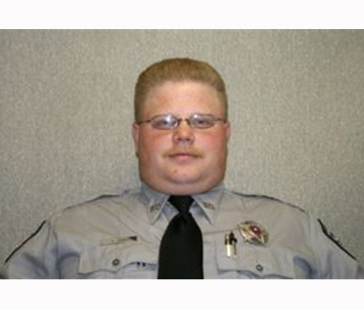 Cop Killed While Serving a “No-Knock” Warrant to a Man Suspected of ...