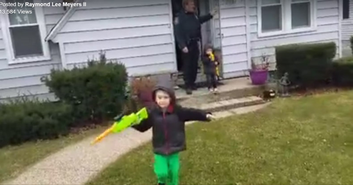 Watch Man Films As Police Enter His Home Without A Warrant Kidnap His