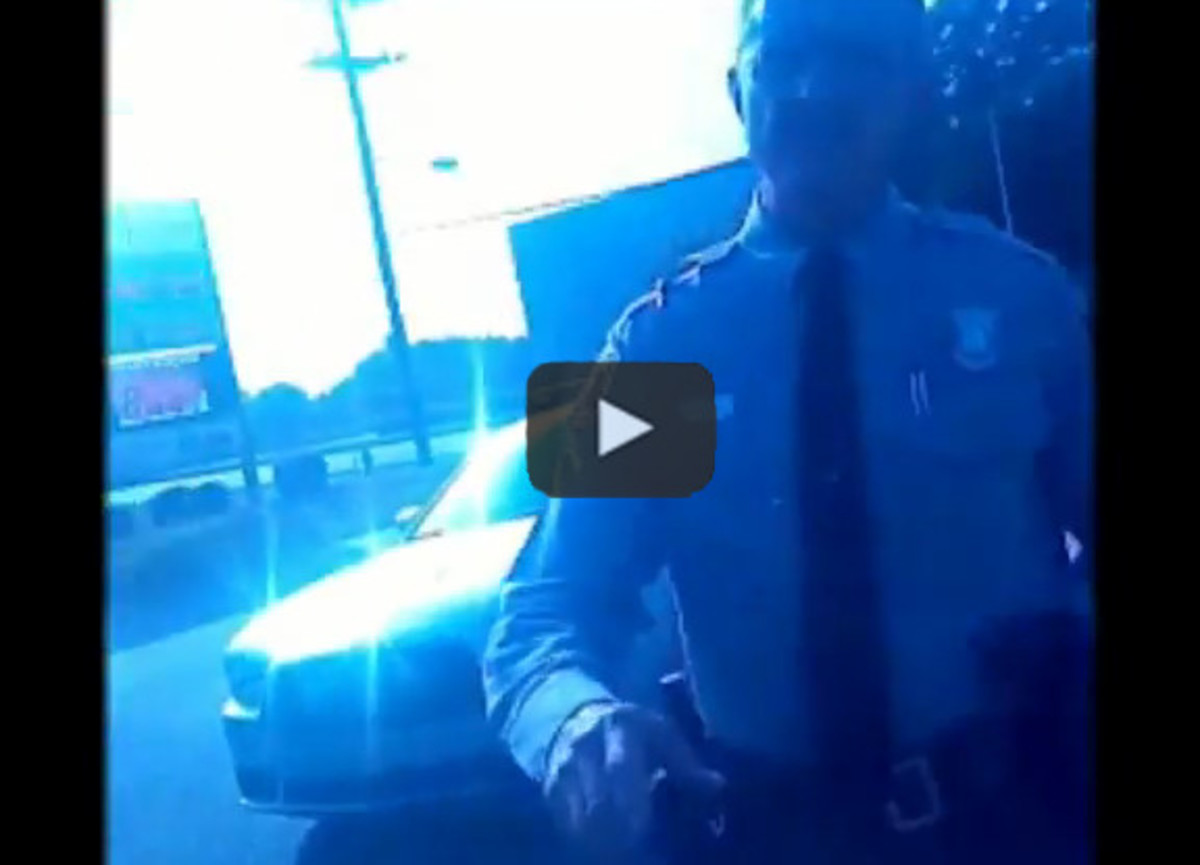 Cop Tries To Shutdown A Man Filming Him Cop Blocking Backup Shows Up