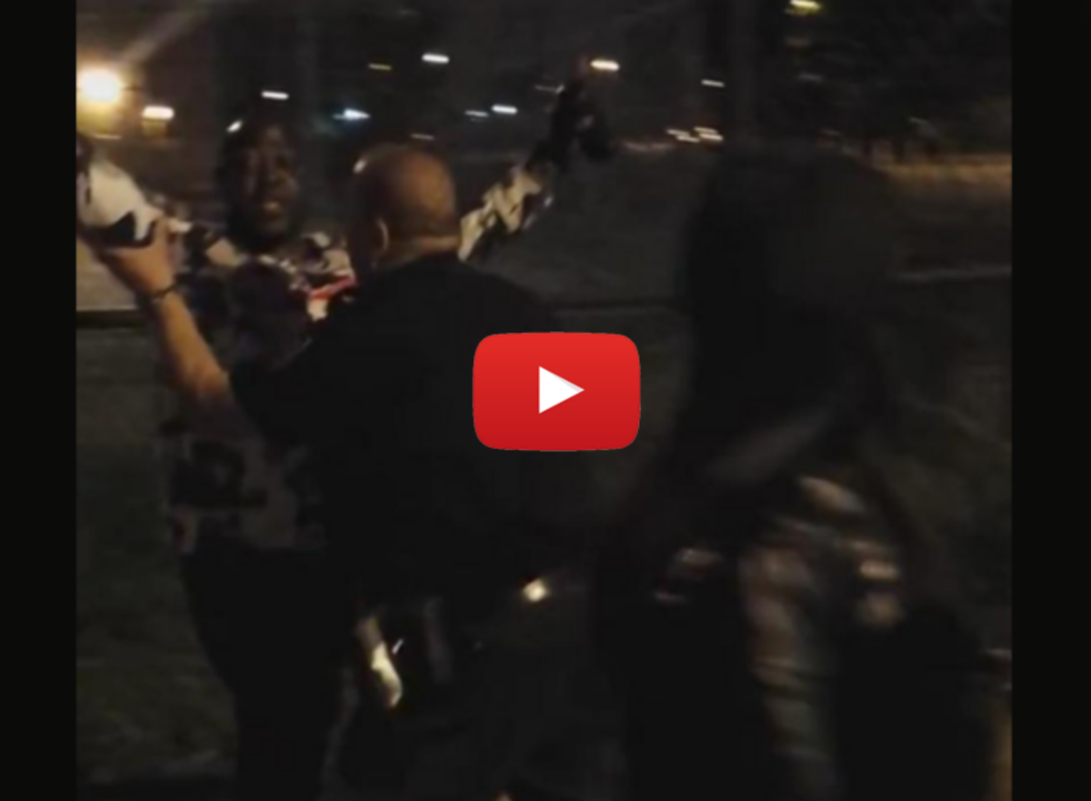 "Stop & Frisk" Turns in to "Stop & Rob" Cop Caught on Camera Stealing ...