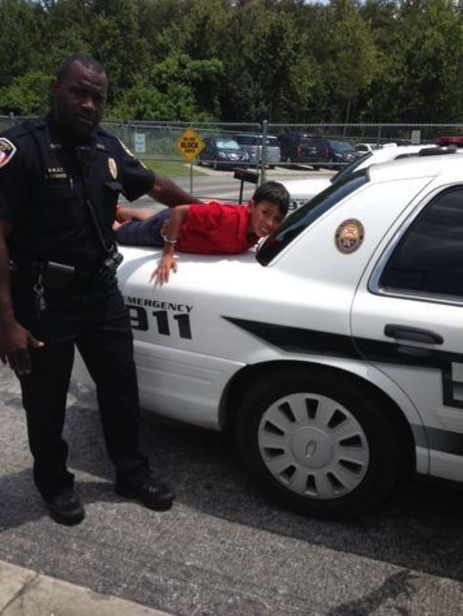 This is How a 10-Year-Old Boy With Autism is Treated in a Police State ...