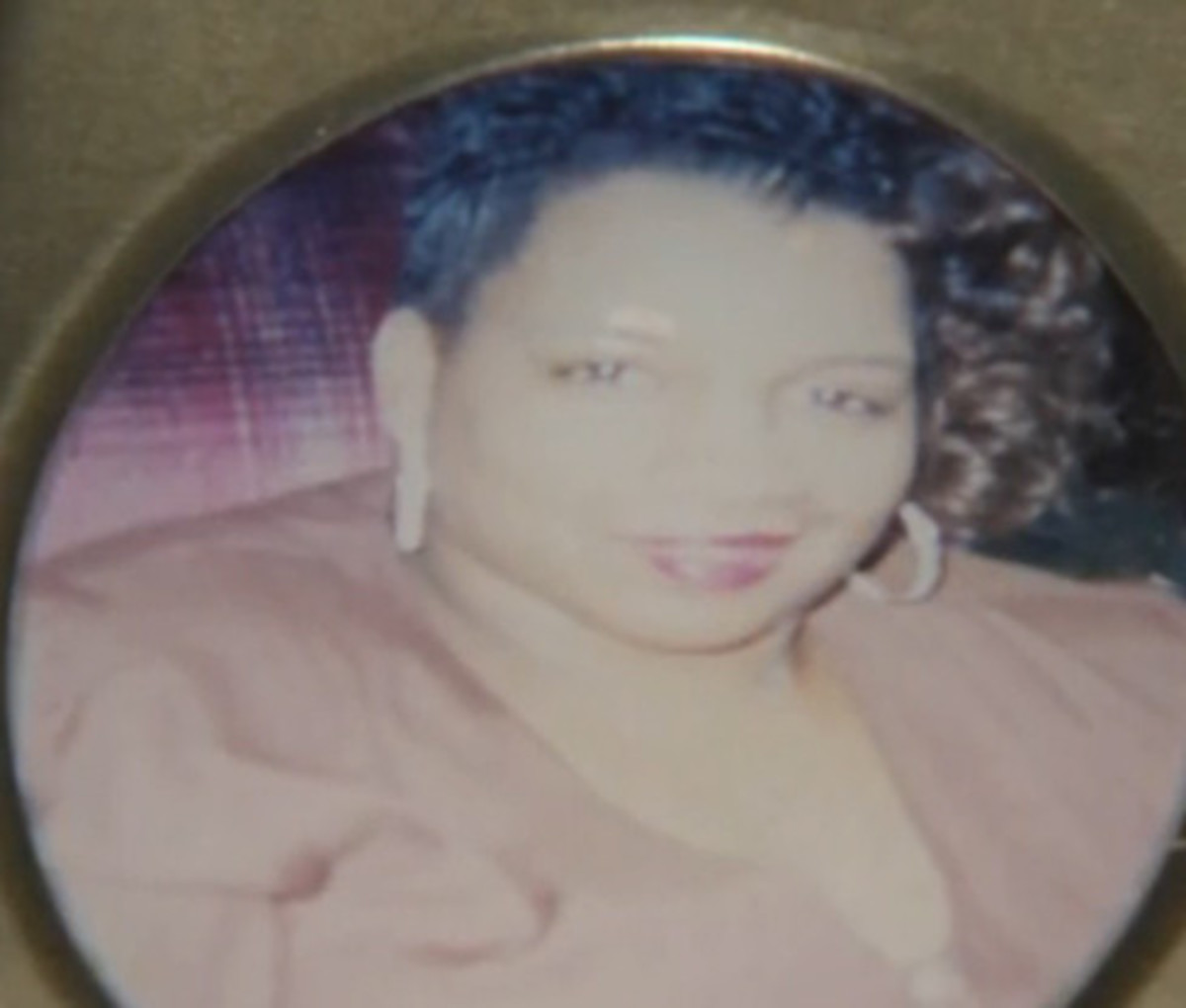 Texas Cops Shoot Innocent Woman, Said She Was Armed, Now They Say She ...