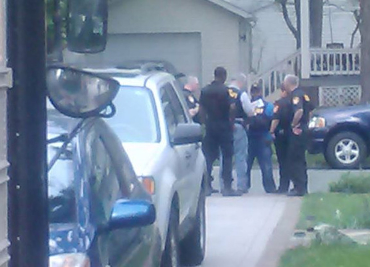 Gross Incompetence: Cops Raid Wrong House Twice, Still Conduct Search ...