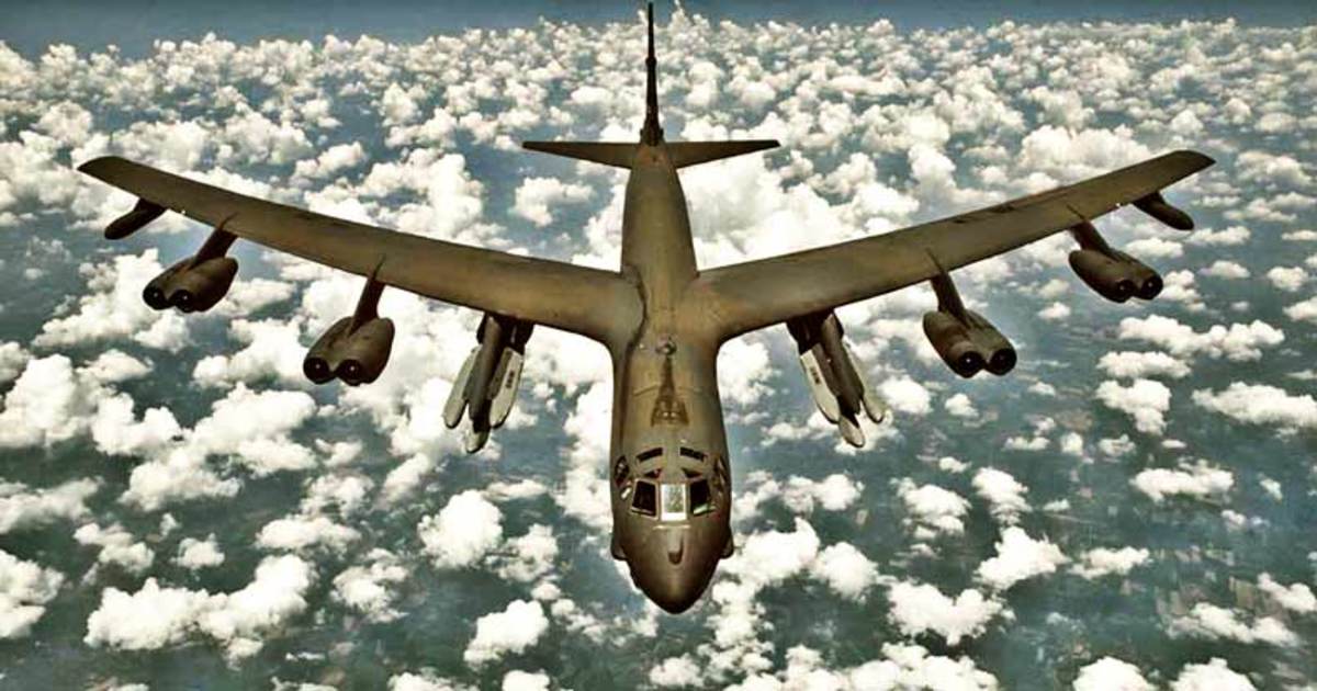 U.S. Nuclear Bombers Prepare to Go on 24-Hr Alert for First Time Since ...