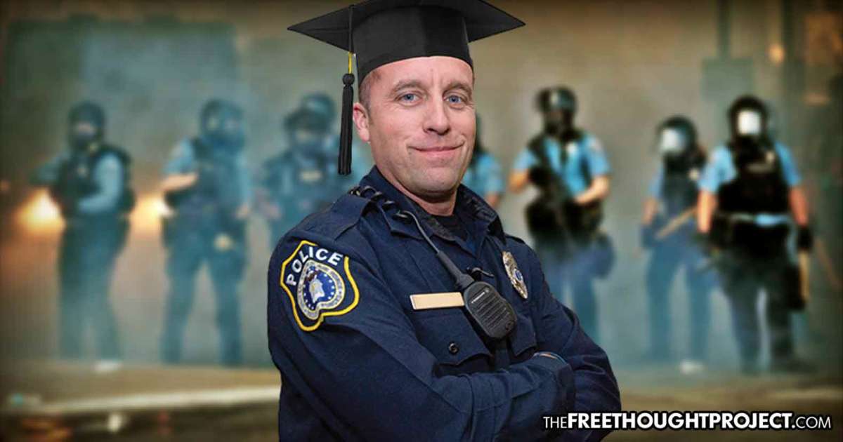 Police Unions Move to Require Cops to Attend College — The Opposite of ...